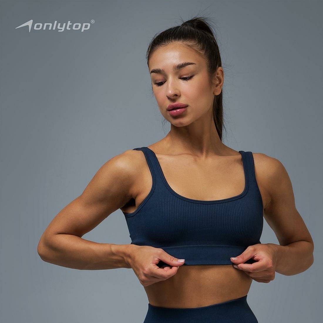 Кроп-топ Одежда в рубчик