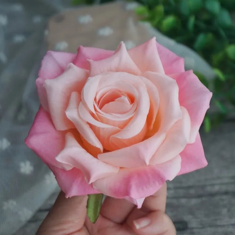 Розовая искусственная роза заколка для волос