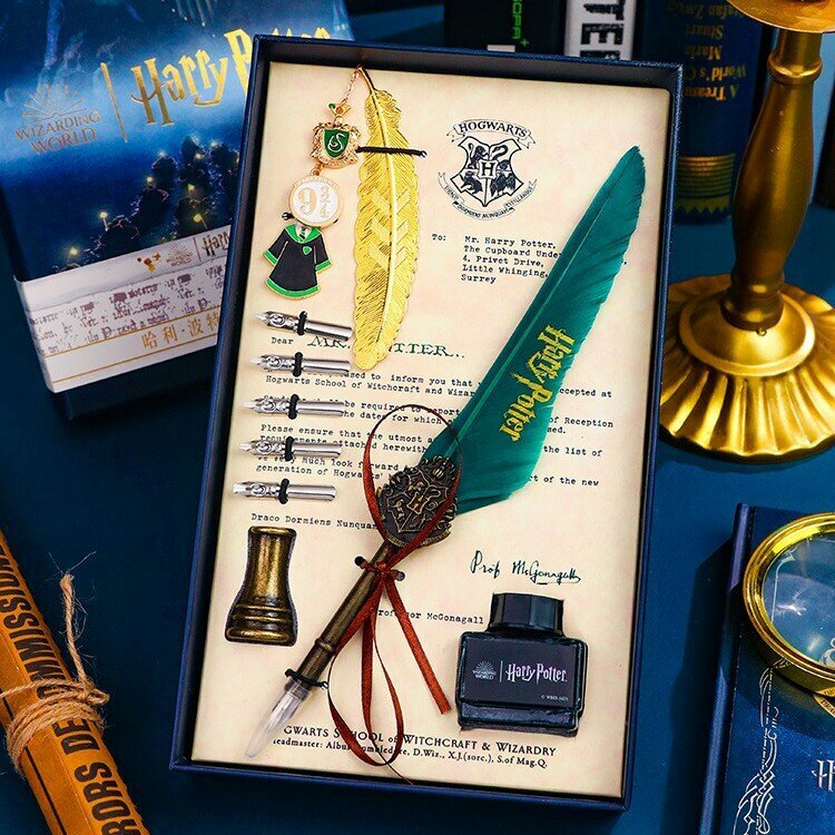 Перьевая ручка с чернилами и подставкой в подарочной упаковке в стиле Harry Potter, цвет пера: Зеленый