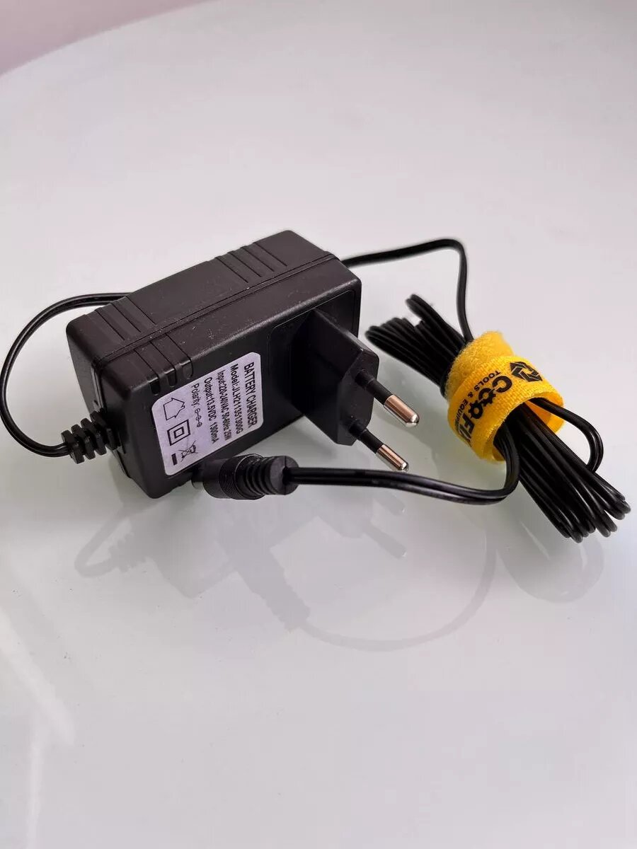 Зарядное устройство Coofix CF-LDCJ-5 12V