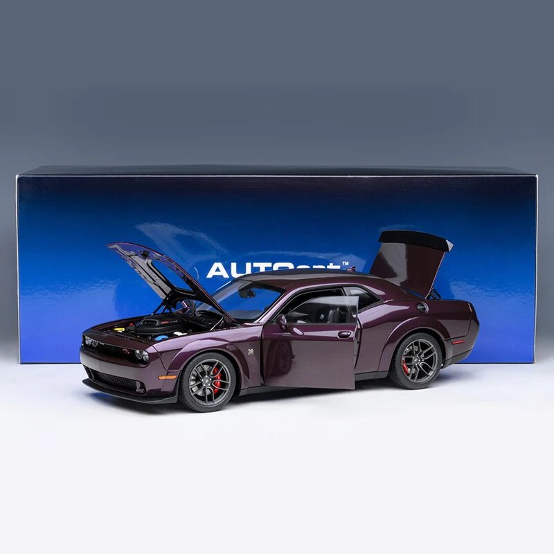 AUTOart 1/18 Dodge Challenger R/T Scat Pack Widebody 2022 Фиолетовый, 71771 purple
