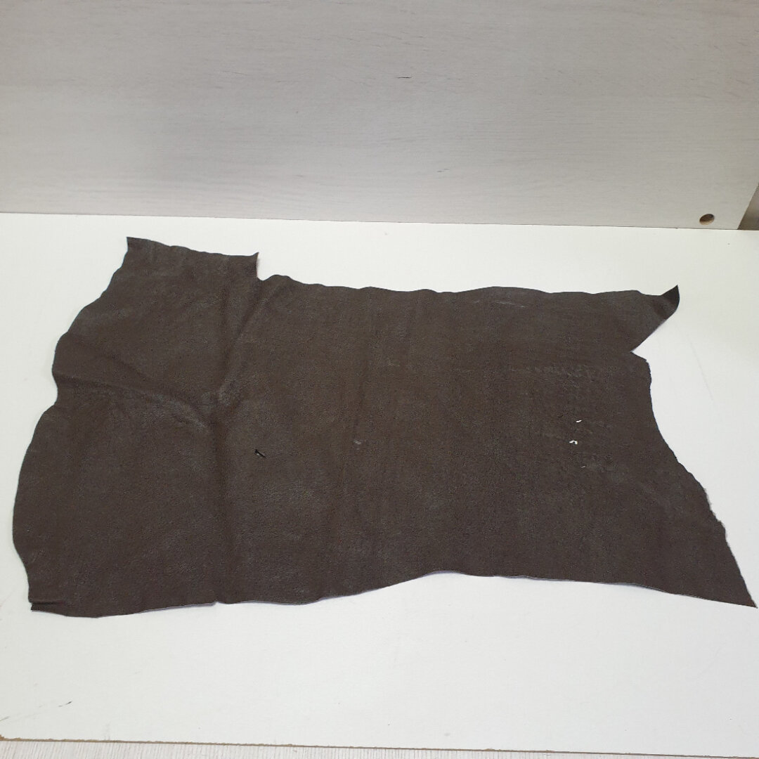 Отрез кожи 51х36 см. Винтаж.