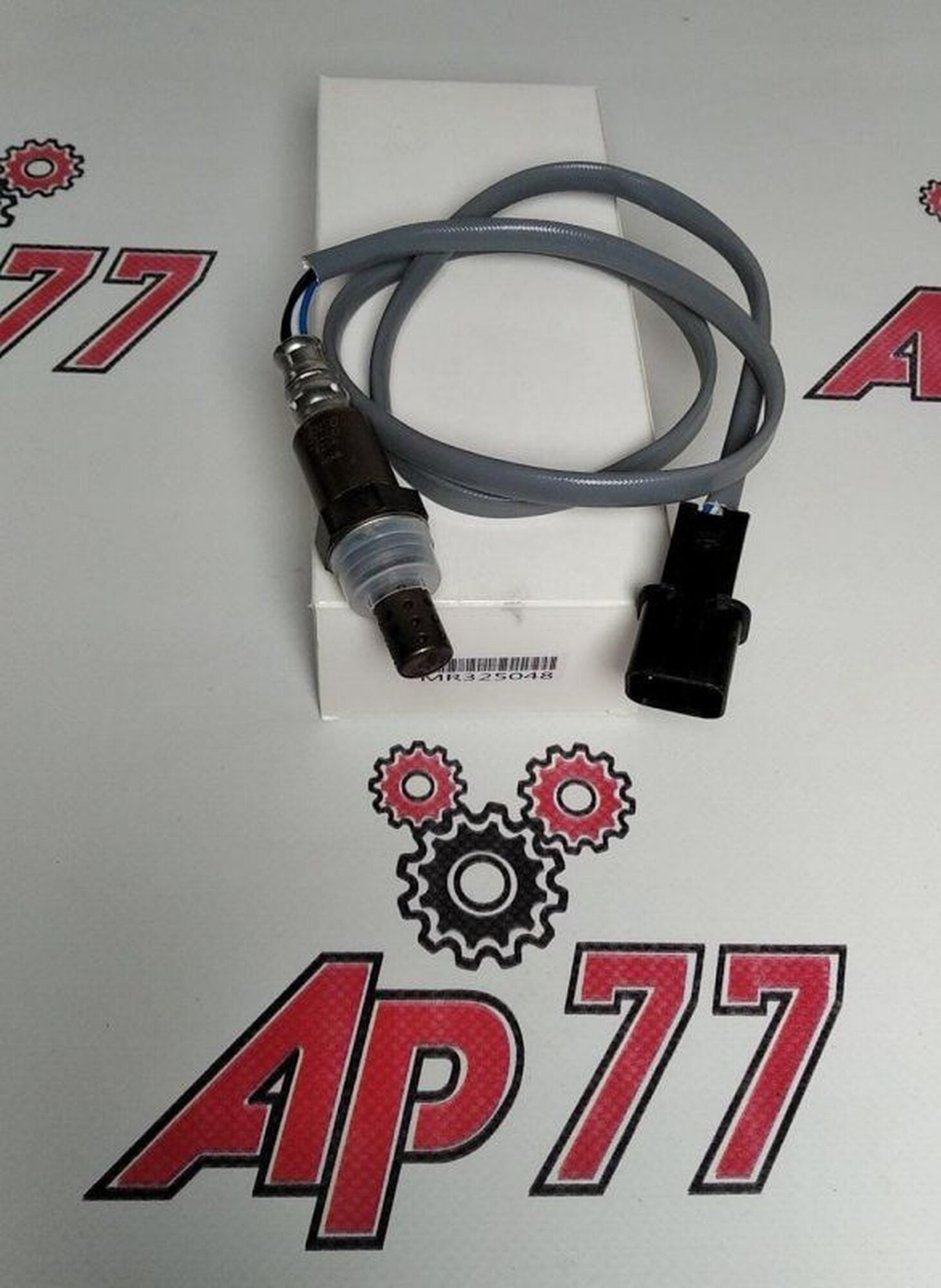 Датчик кислорода (лямбда-зонд) Denso для Mitsubishi 4G93 MR325048, 1 шт.