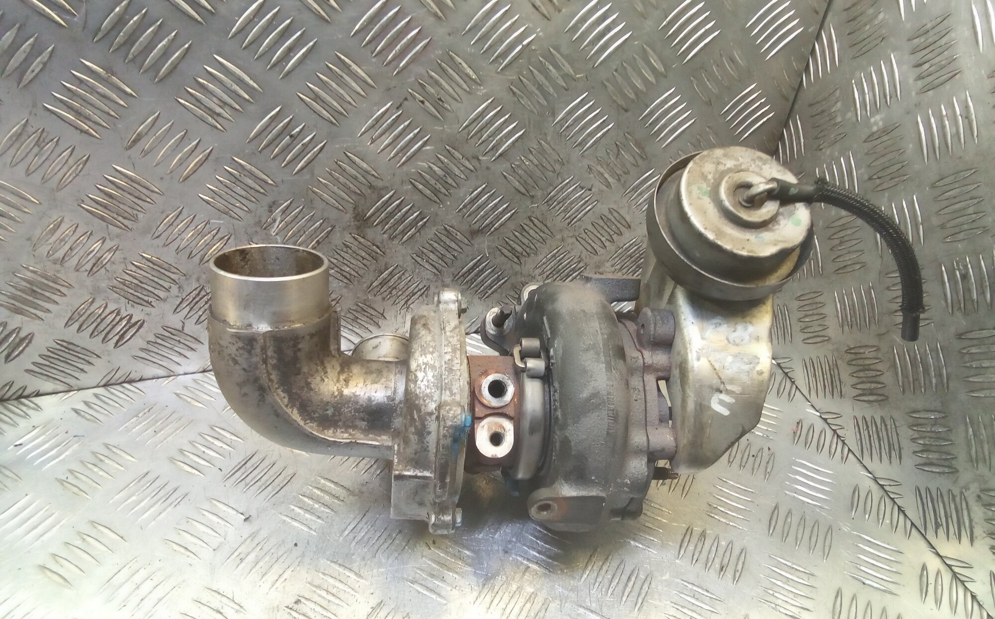 Турбина дизельная TOYOTA AURIS E150, Номер VB19