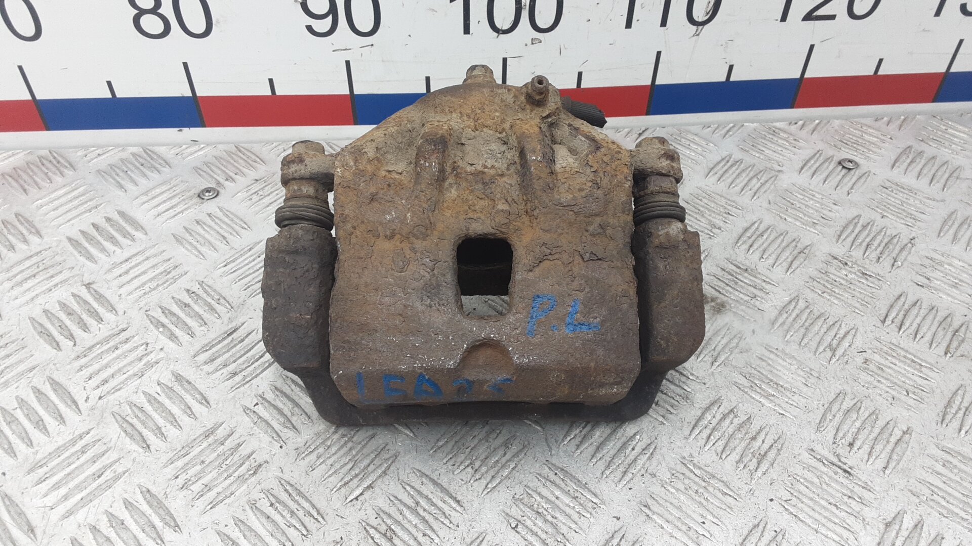 Суппорт тормозной передний левый HYUNDAI TUCSON JM, Номер 581102E000, 581802EA10