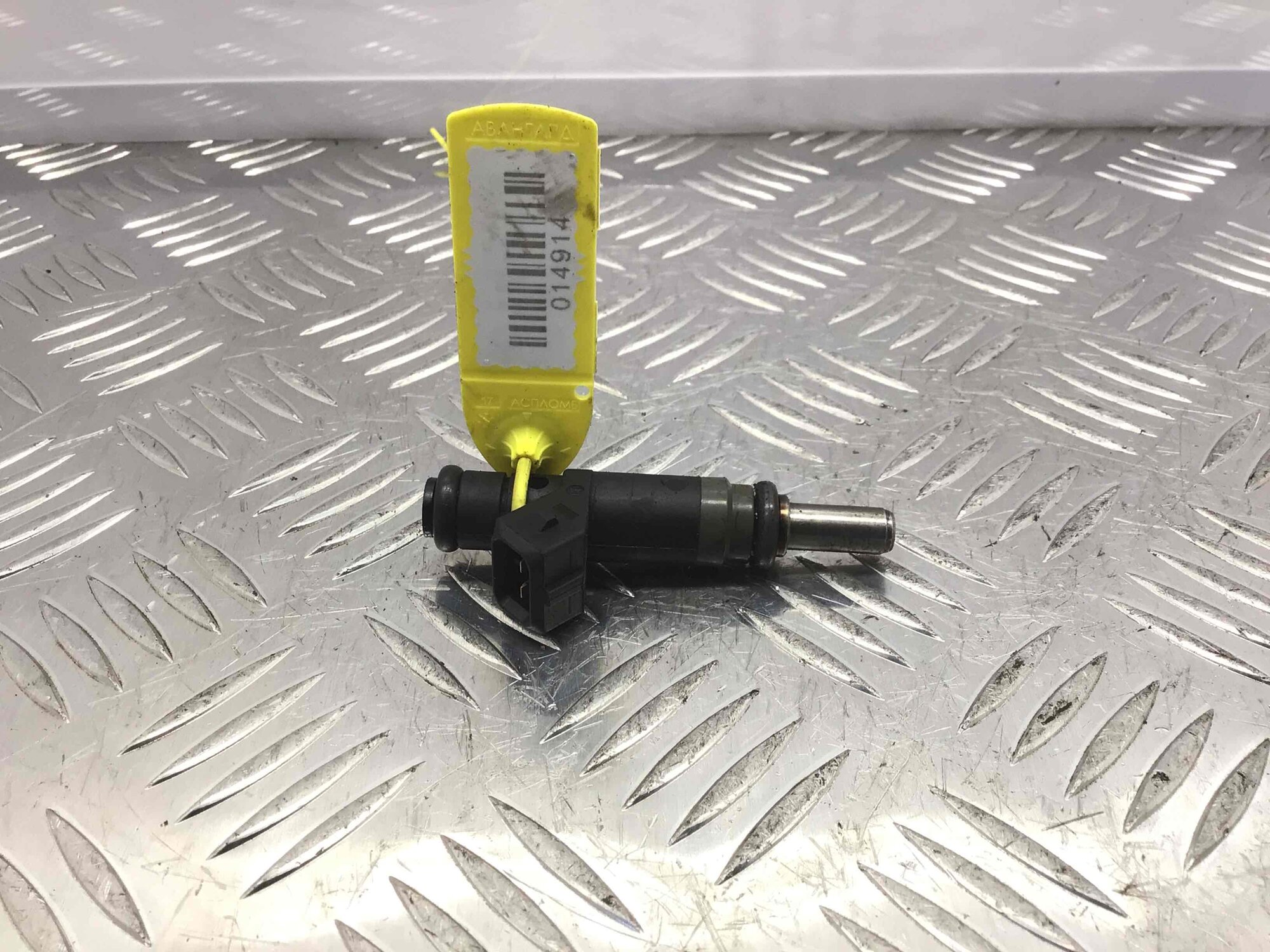 Б/У Форсунка BMW 1-Series E87/E81/E82/E88 (2004-2007) 2005 г.