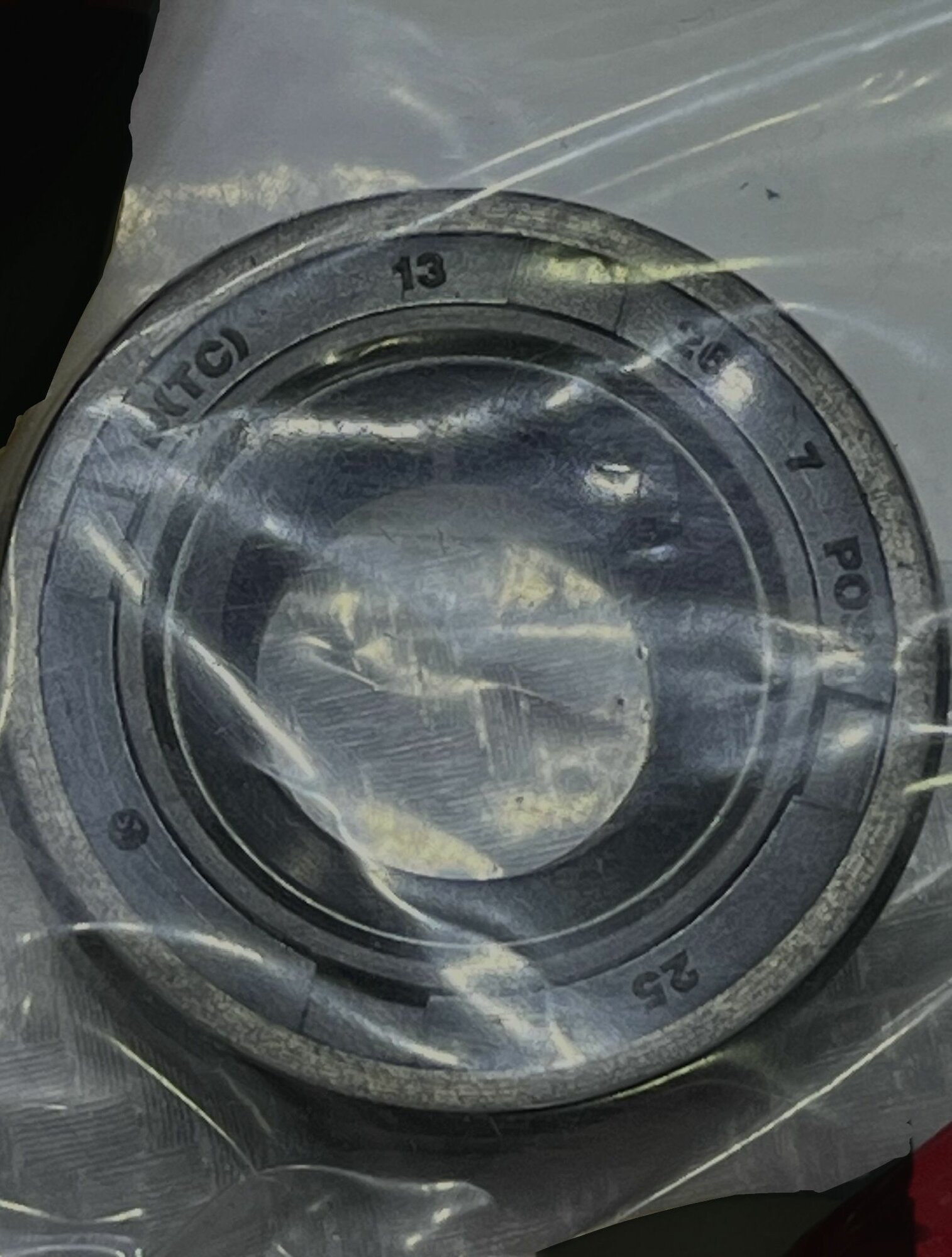 Сальник штока выбора передач General Motors на а/м OPEL арт. 90129204