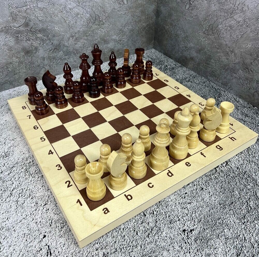 Шахматы гроссмейстерские "Кировские" большие (43х21,3х5,5 см.)