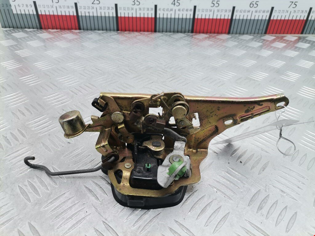 Замок двери задней правой Opel Omega B 93171114 арт. 1777660