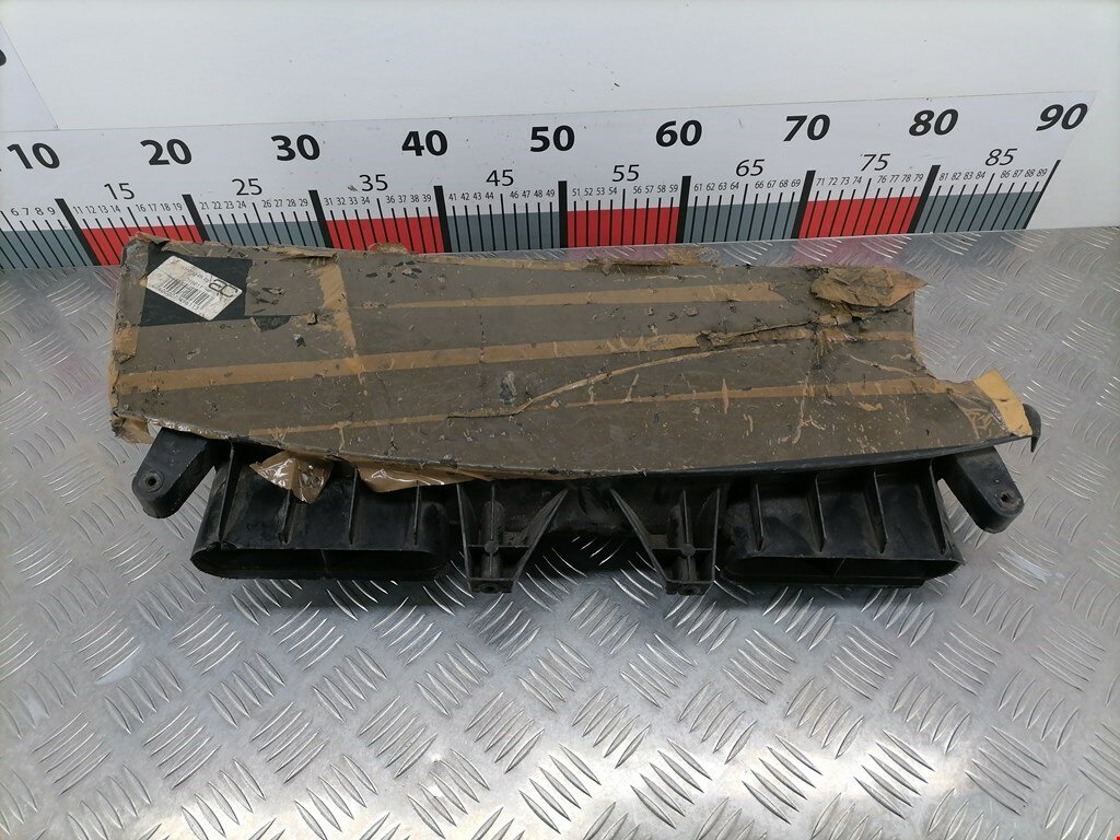 Воздухозаборник (наружный) BMW X3 (E83) 13713402930 арт. 719611