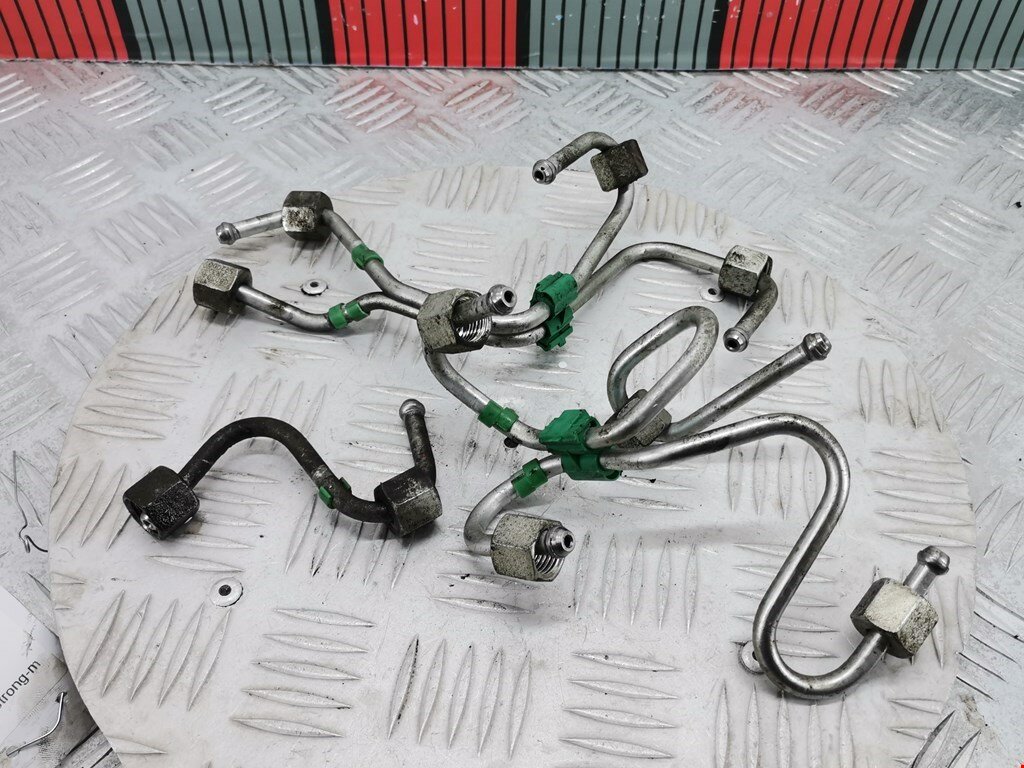 Трубка топливная Renault Kangoo 2 (W/FW) арт. 1787981