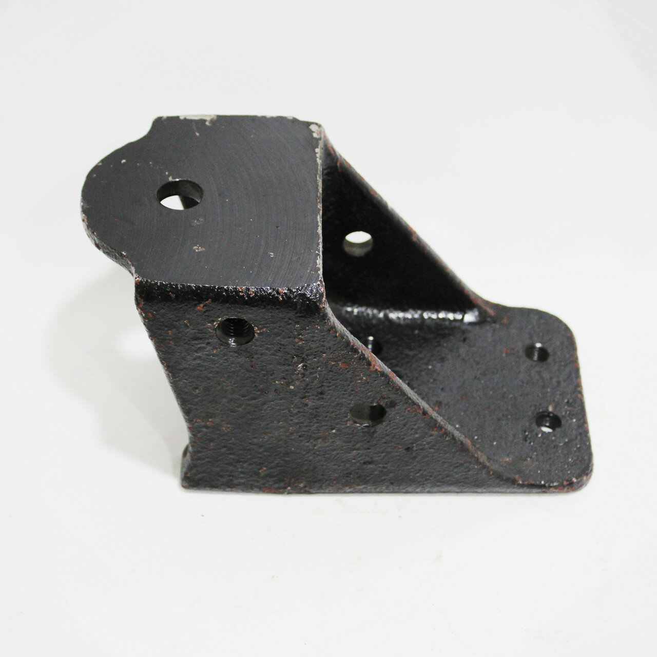 80-6700031-Б Кронштейн МТЗ кабины левый оригинальная запчасть бзтдиа