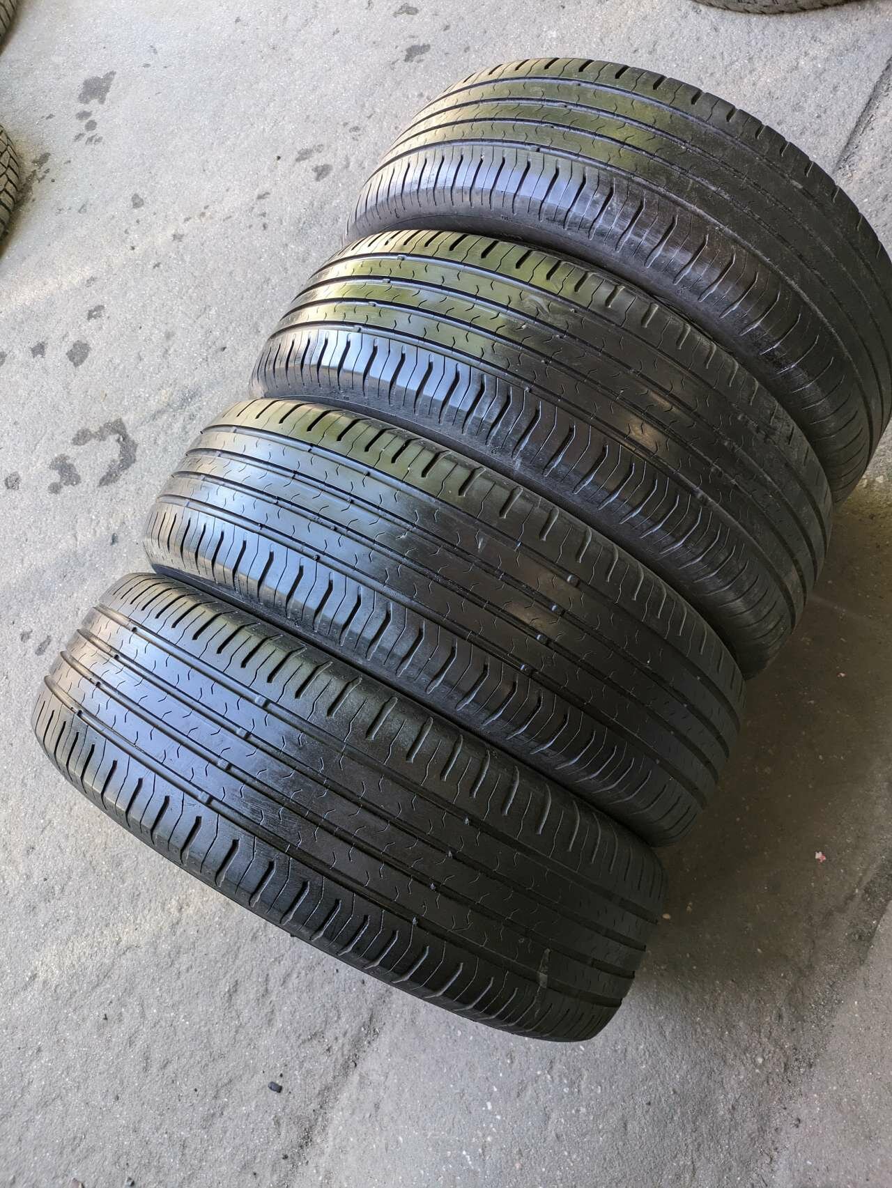 215/65 R17 99V Continental ContiEcoContact 5 остаток:5 мм год: арт:5d9b72fc