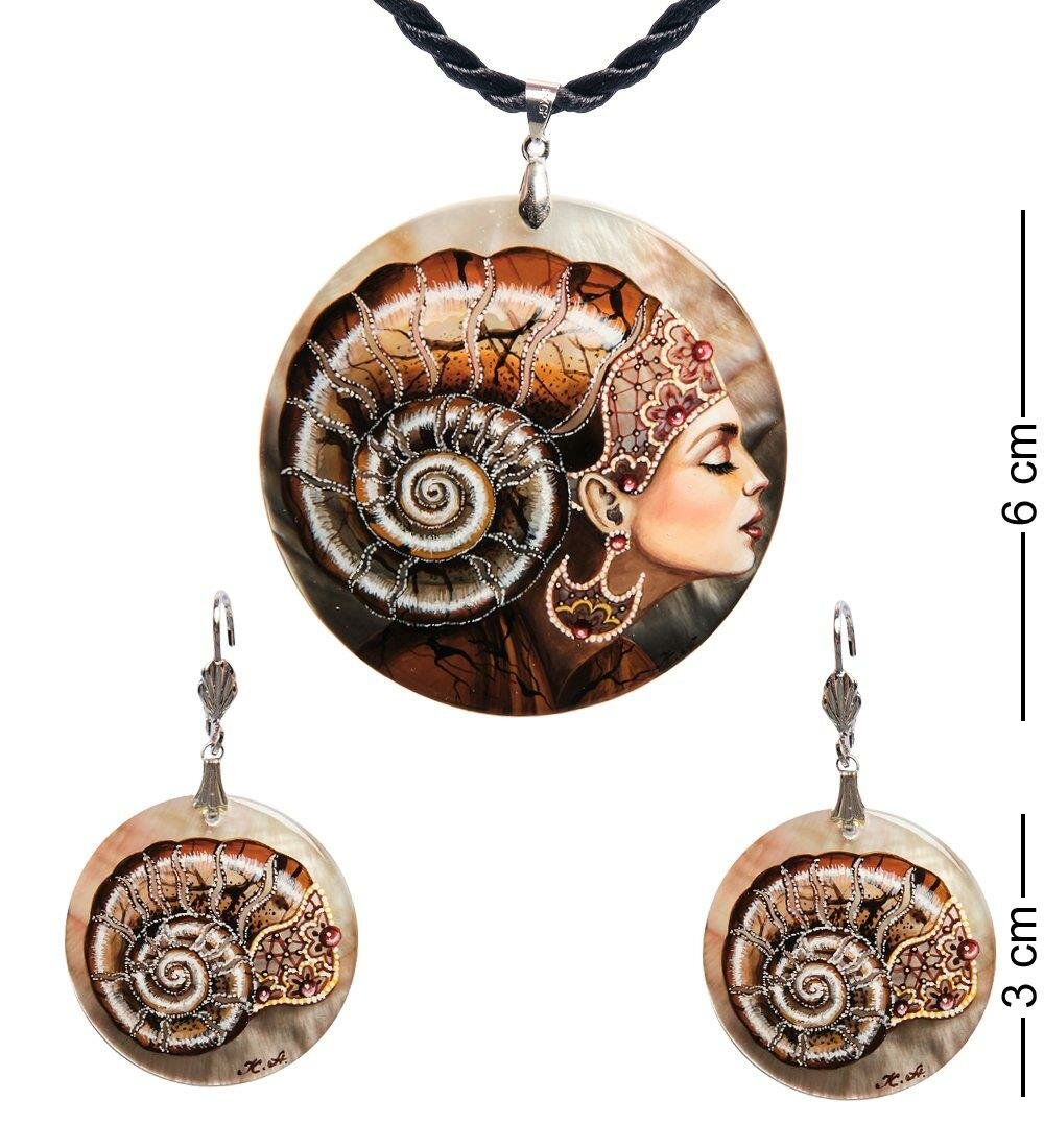 Комплект бижутерии: подвеска, серьги, перламутр