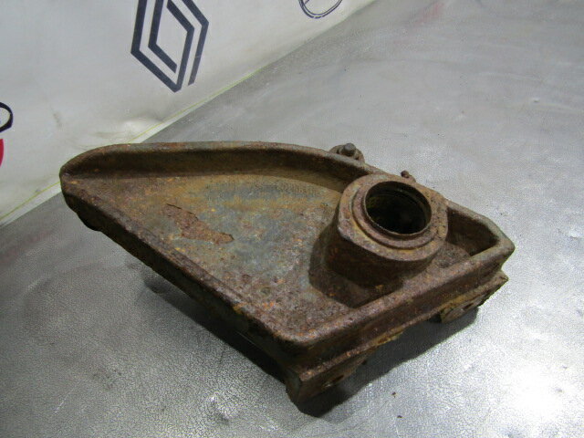 Кронштейн тормозного вала задний левый SCANIA P, G, R