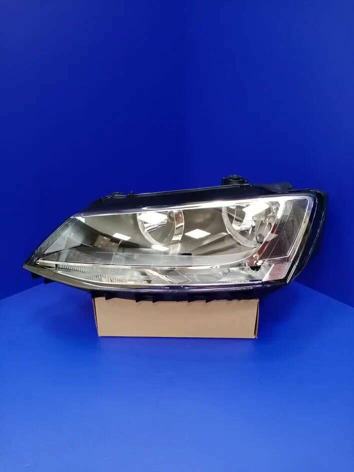 Фара Фольксваген Джетта 6 Jetta 6 c 2010-2018гг