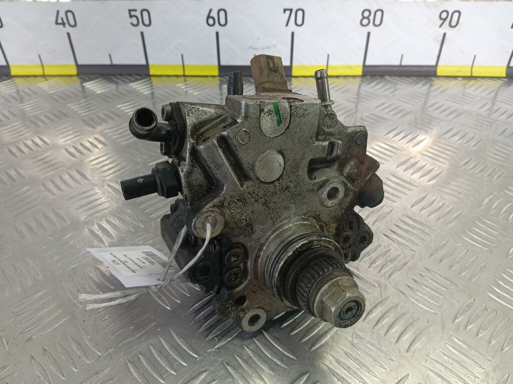 Насос топливный ТНВД Б/У для MERCEDES-BENZ Sprinter W906 (2006—2019) A6510701801