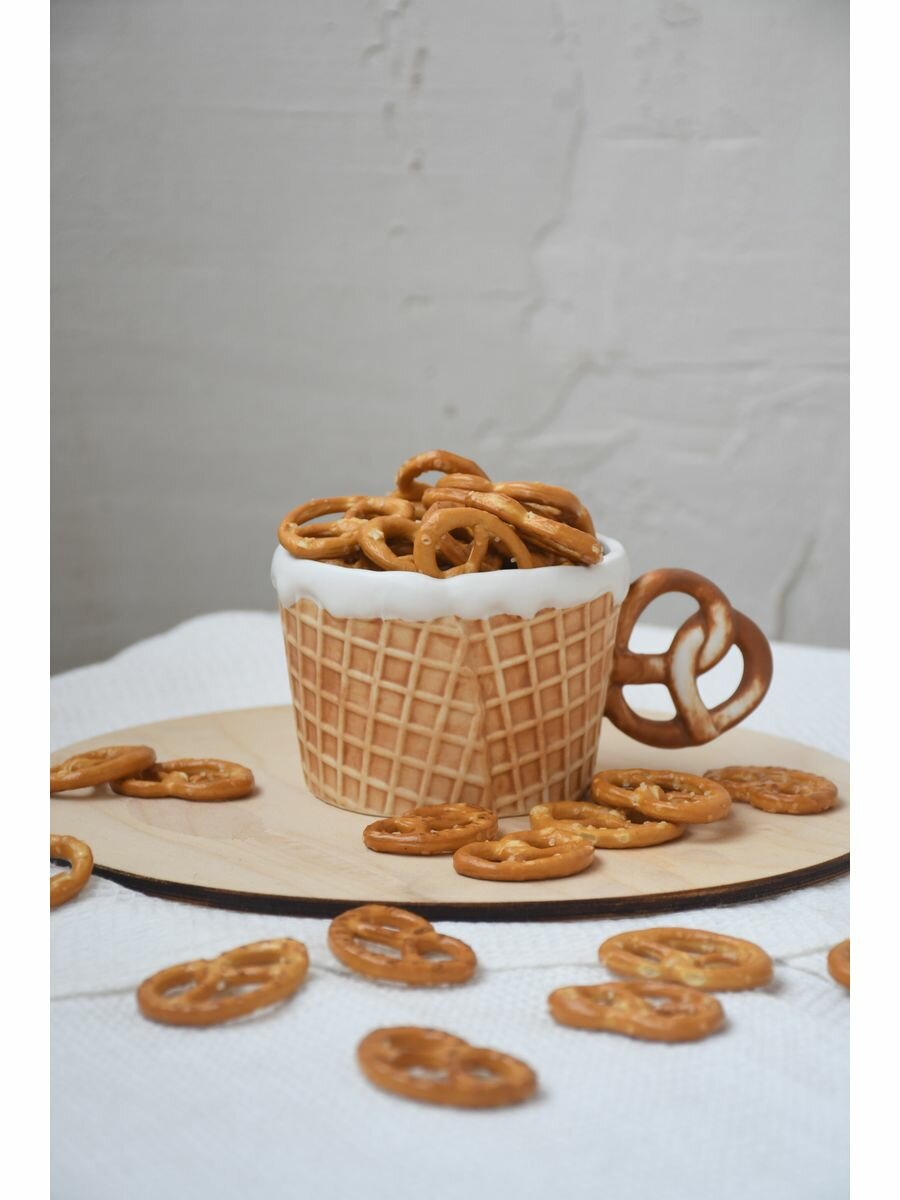 Кружка в форме печенья и вафель
