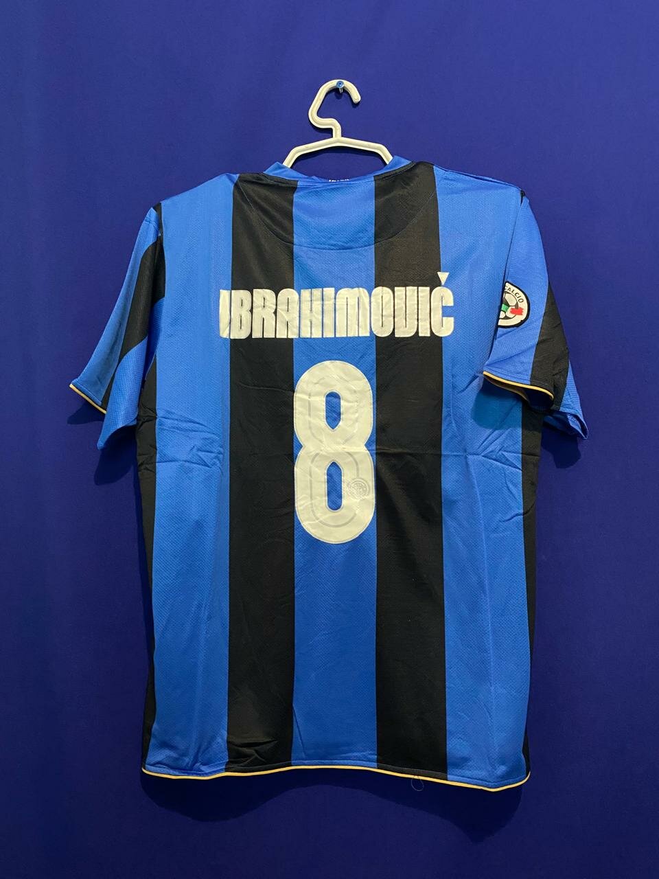 Интер ибрагимович размер 50 форма комплект ( форма+шорты) фк футбольного клуба INTER ( Италия) IBRAHIMOVIC синяя