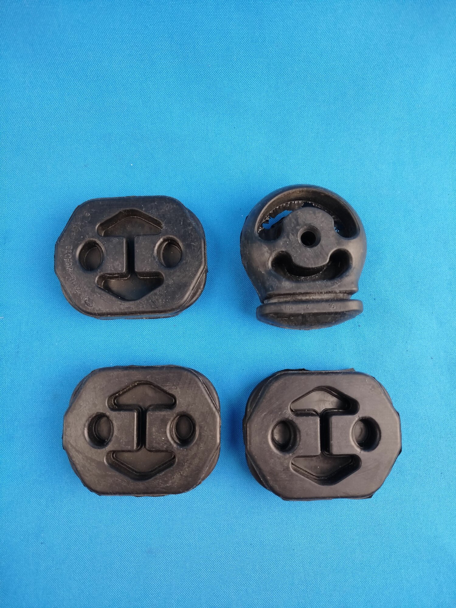 Крепление глушителя "Пряник" "TRIALLI" для автомобилей Приора, ГАЗель (к-т 4шт)