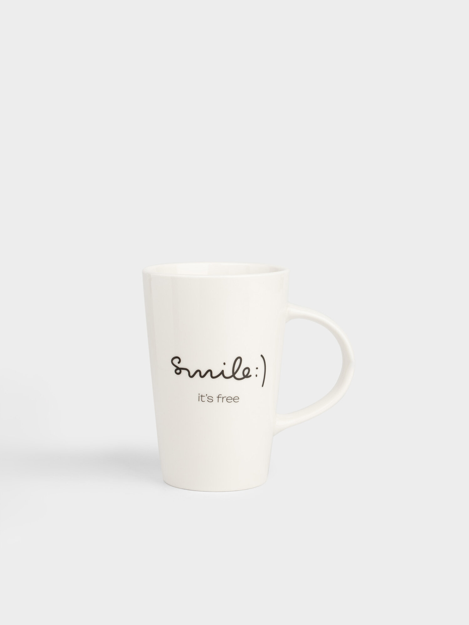 Кружка, объем 420 мл, фарфор N, белая, Smile, Scroll, Kuchenland