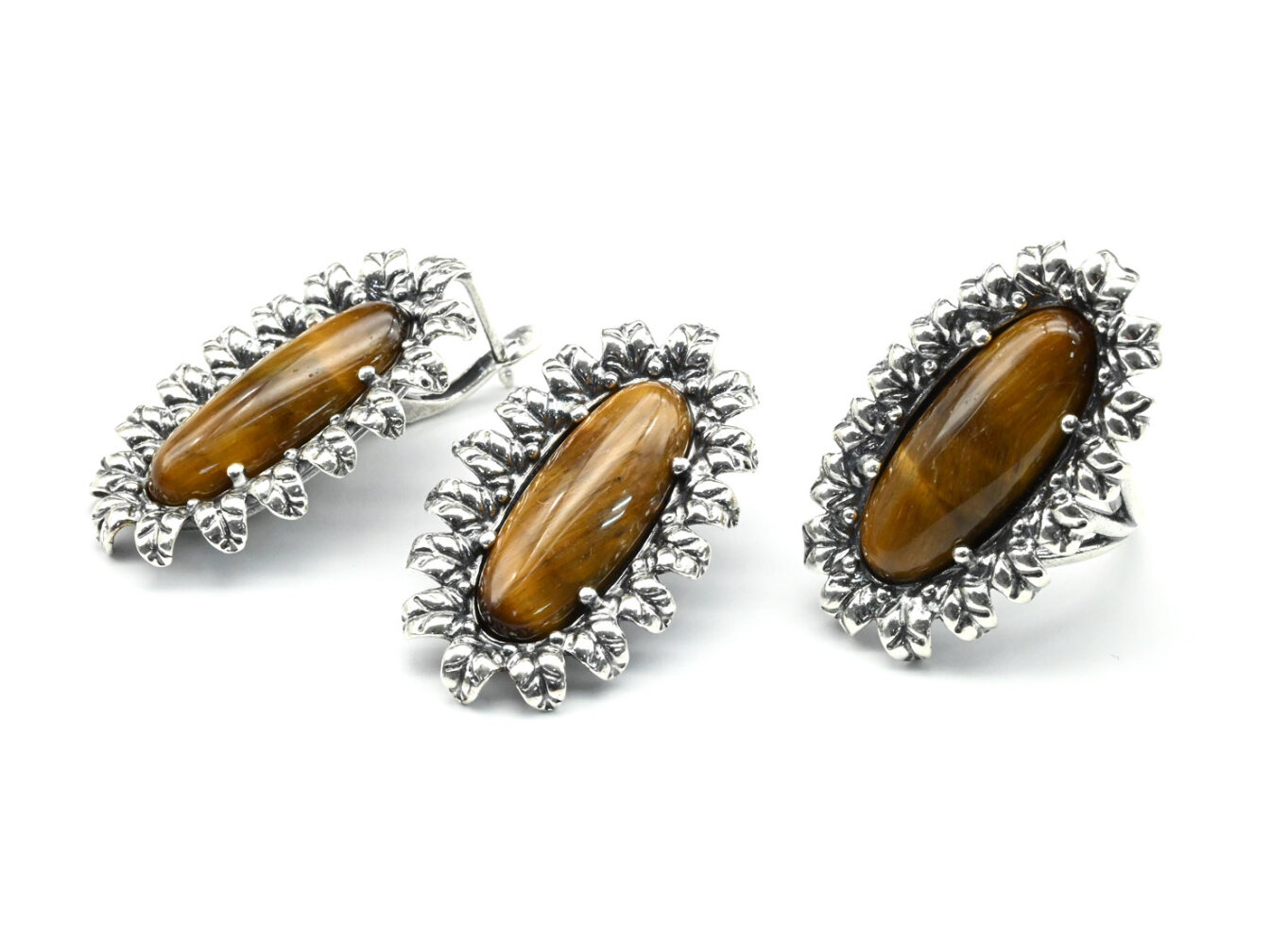 Комплект бижутерии: серьги, кольцо, тигровый глаз