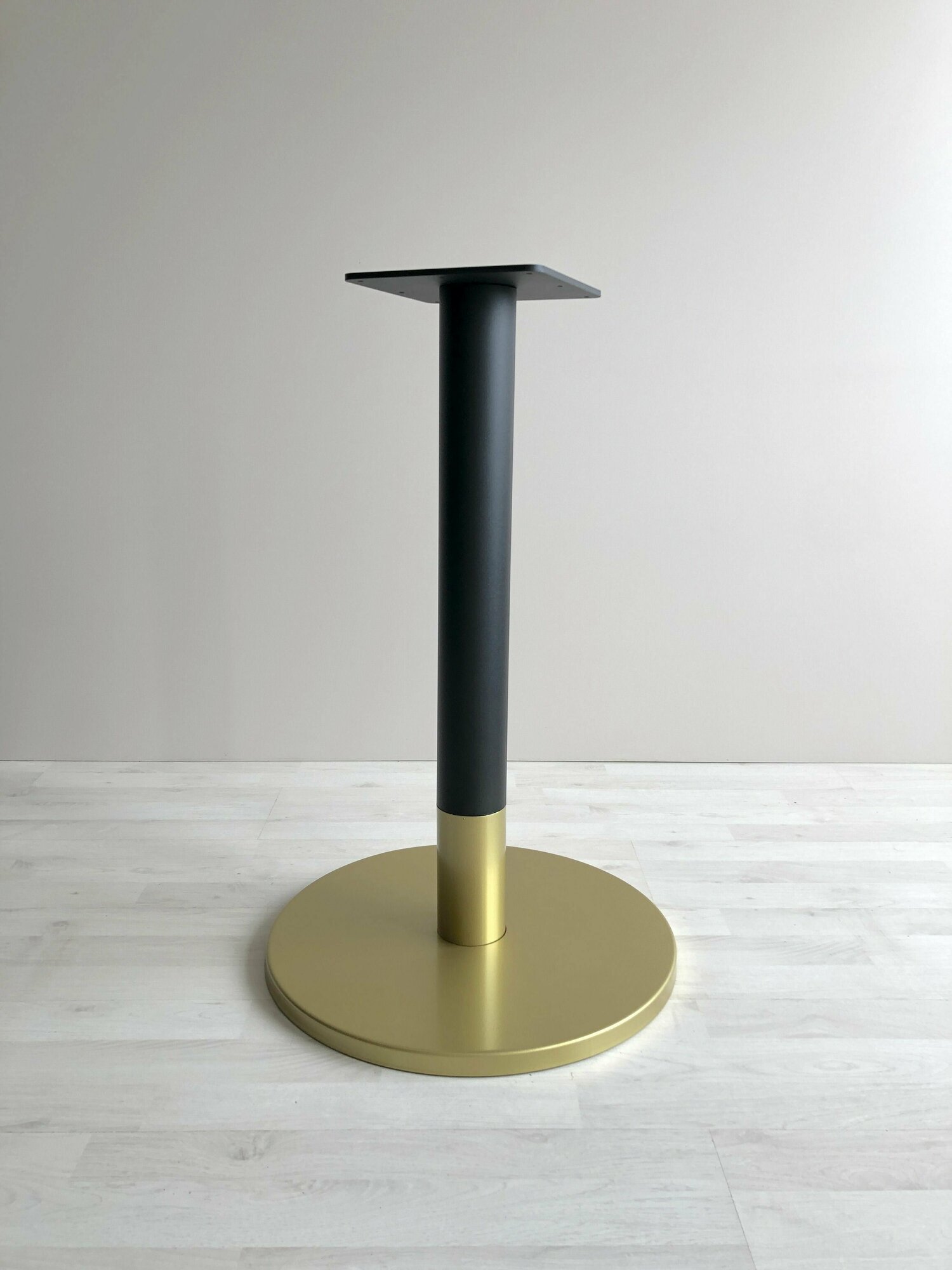 Подстолье для стола Barcelona Gold, сталь, золото, 73см