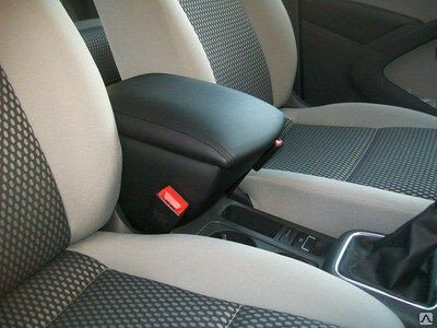 Подлокотники Podlokot Подлокотник для Skoda Rapid (2013-2020-) модельный "Люкс"