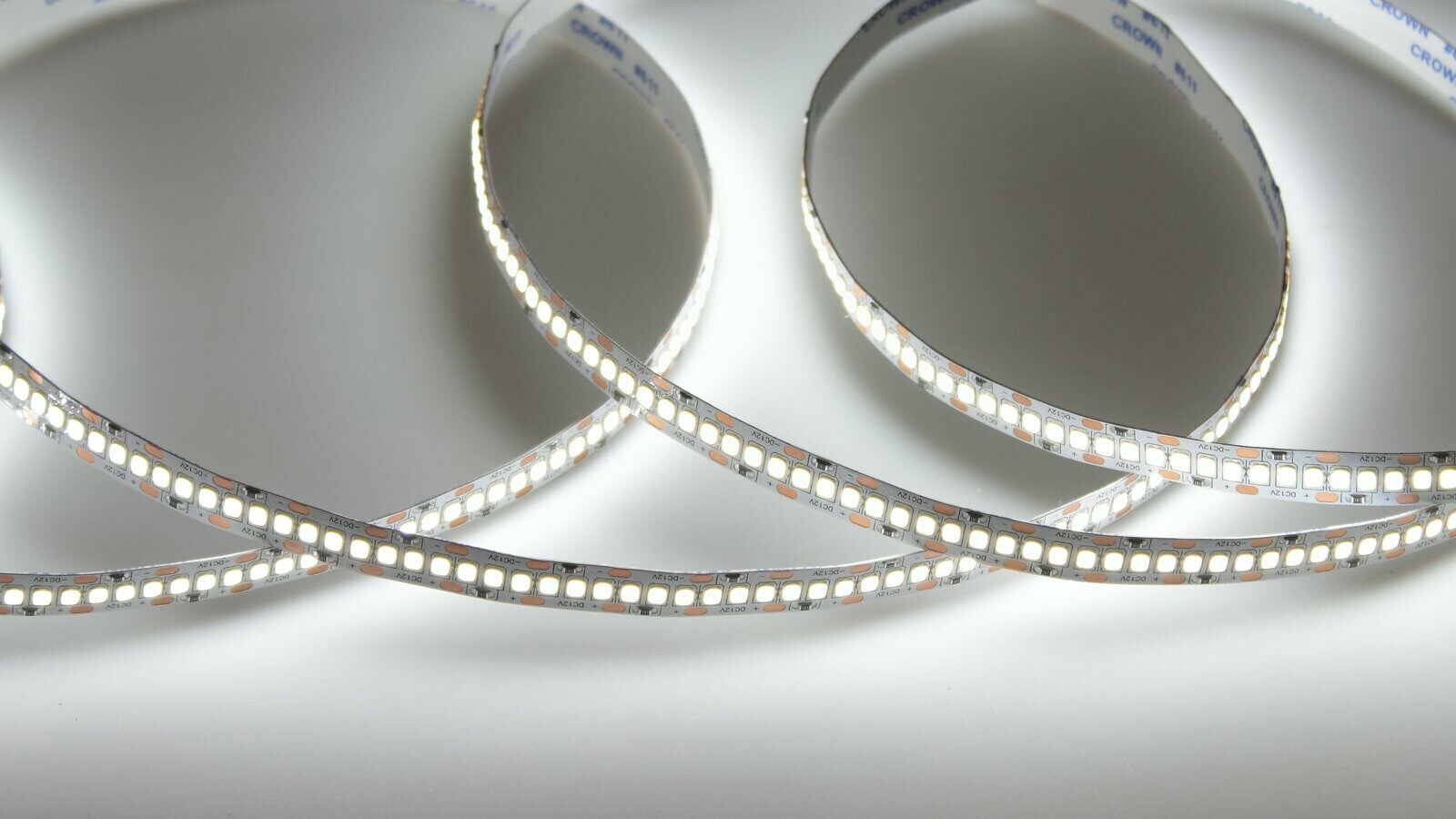Светодиодная лента Standart PRO class 2835, 240led/m, white, 12V, IP20, B202
