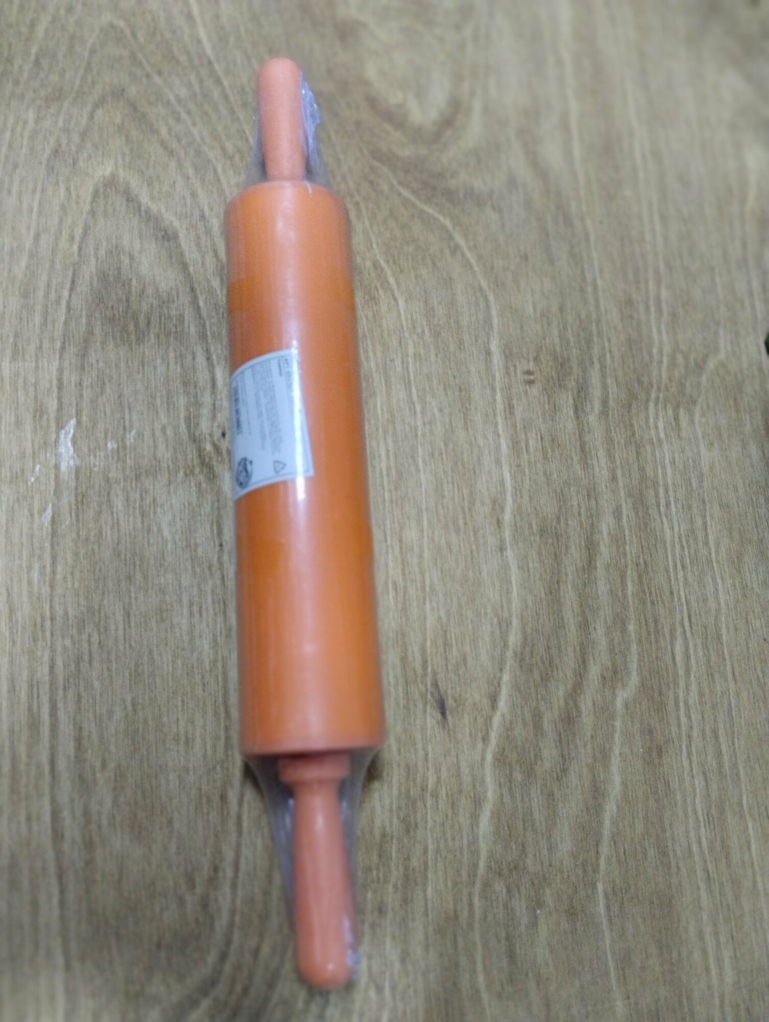 Скалка Доляна "Севилья" 30*4 см, цвет оранжевый, силиконовая.