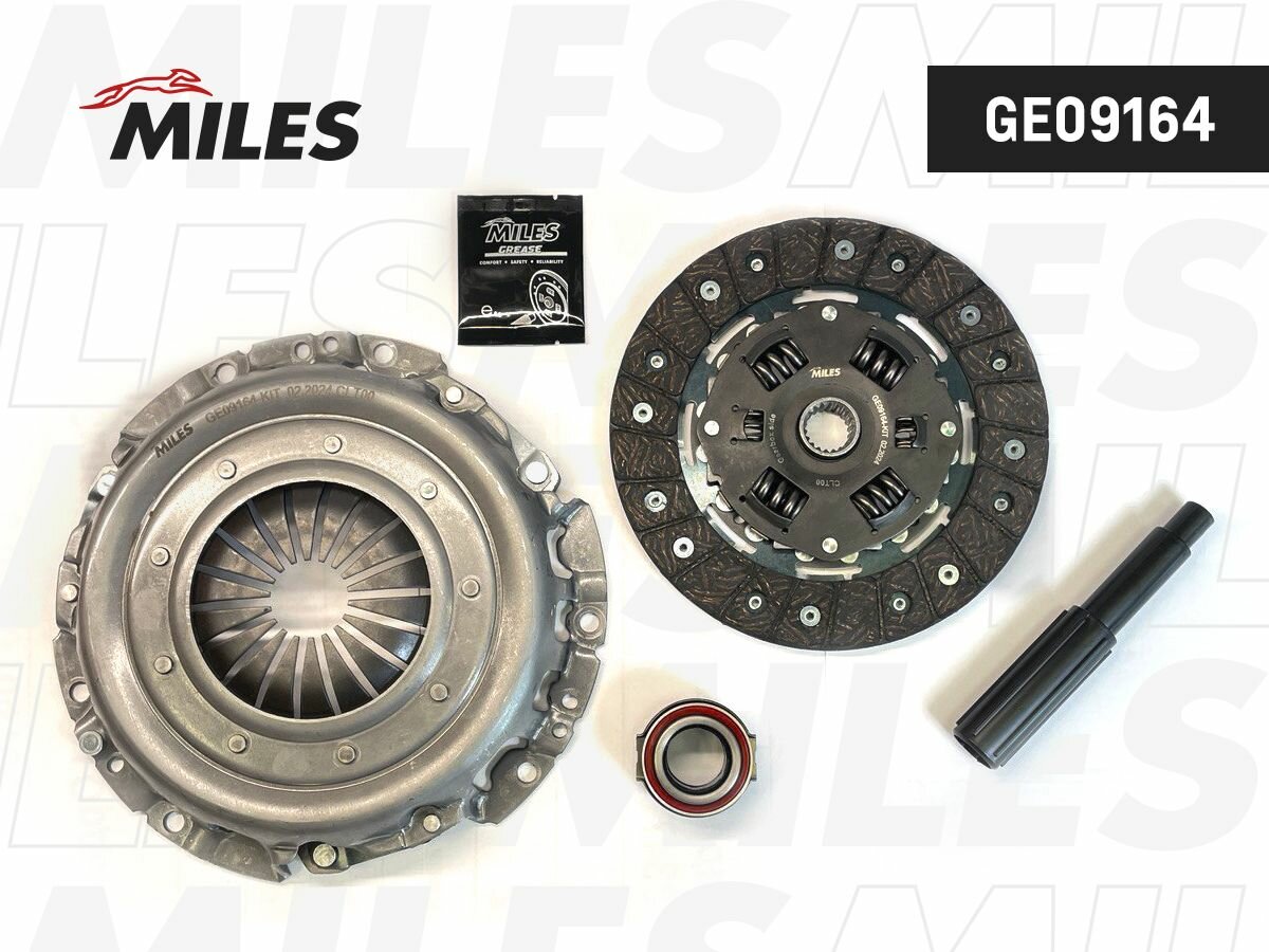 MILES Сцепление комплект LADA 2110-2112/PRIORA/KALINA 1.5-1.6 95- 620331900 (LUK 620331900) GE09164