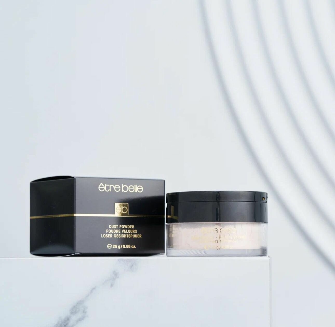 Etre Belle Face Powder Рассыпчатая пудра для лица с пуфом-аппликтором, оттенок фарфор