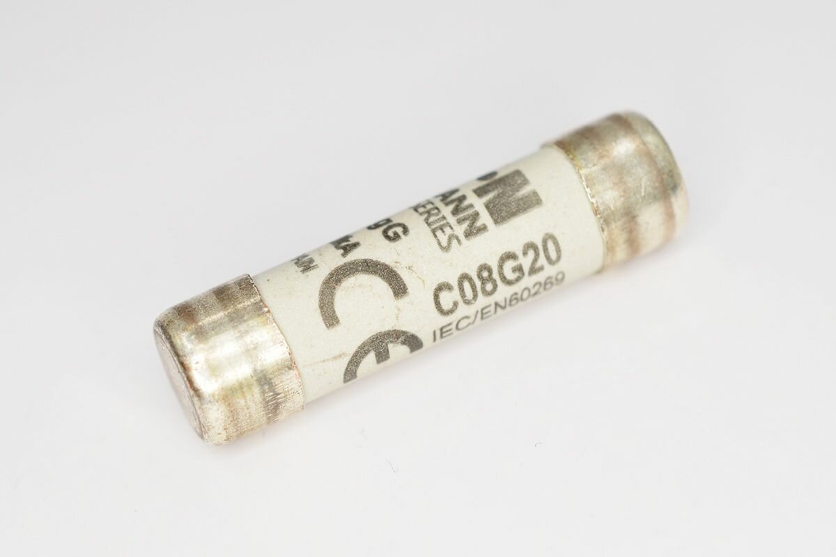 Предохранитель BUSSMANN C08G20 Предохранитель с характеристикой GG 20А 400VAC 8x31мм 1шт