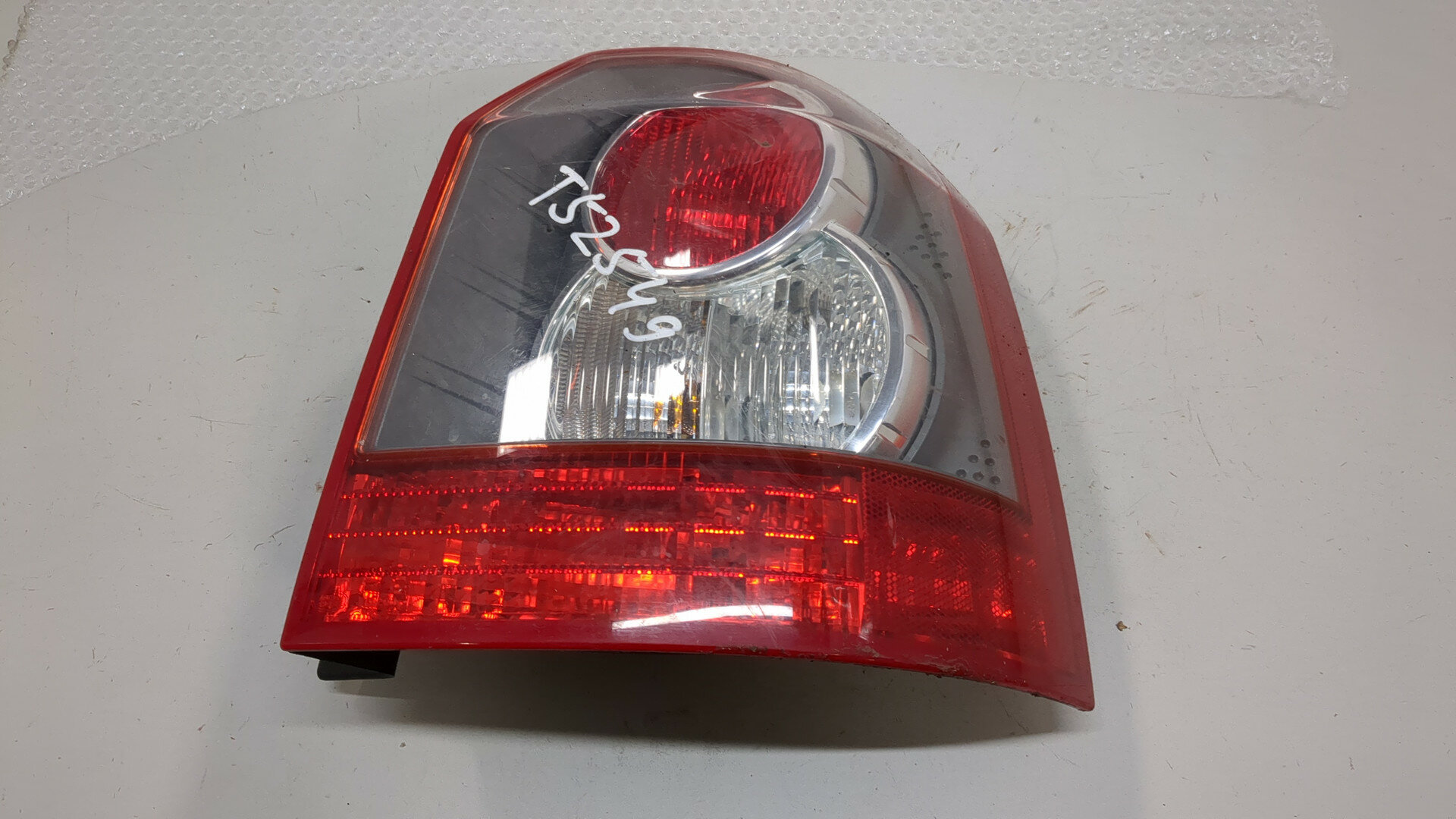 Фонарь (задний) правый Land Rover Freelander 2 Б/У