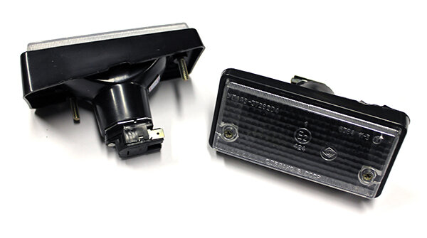 Подфарник ВАЗ 21011 с белым стеклом (2шт)