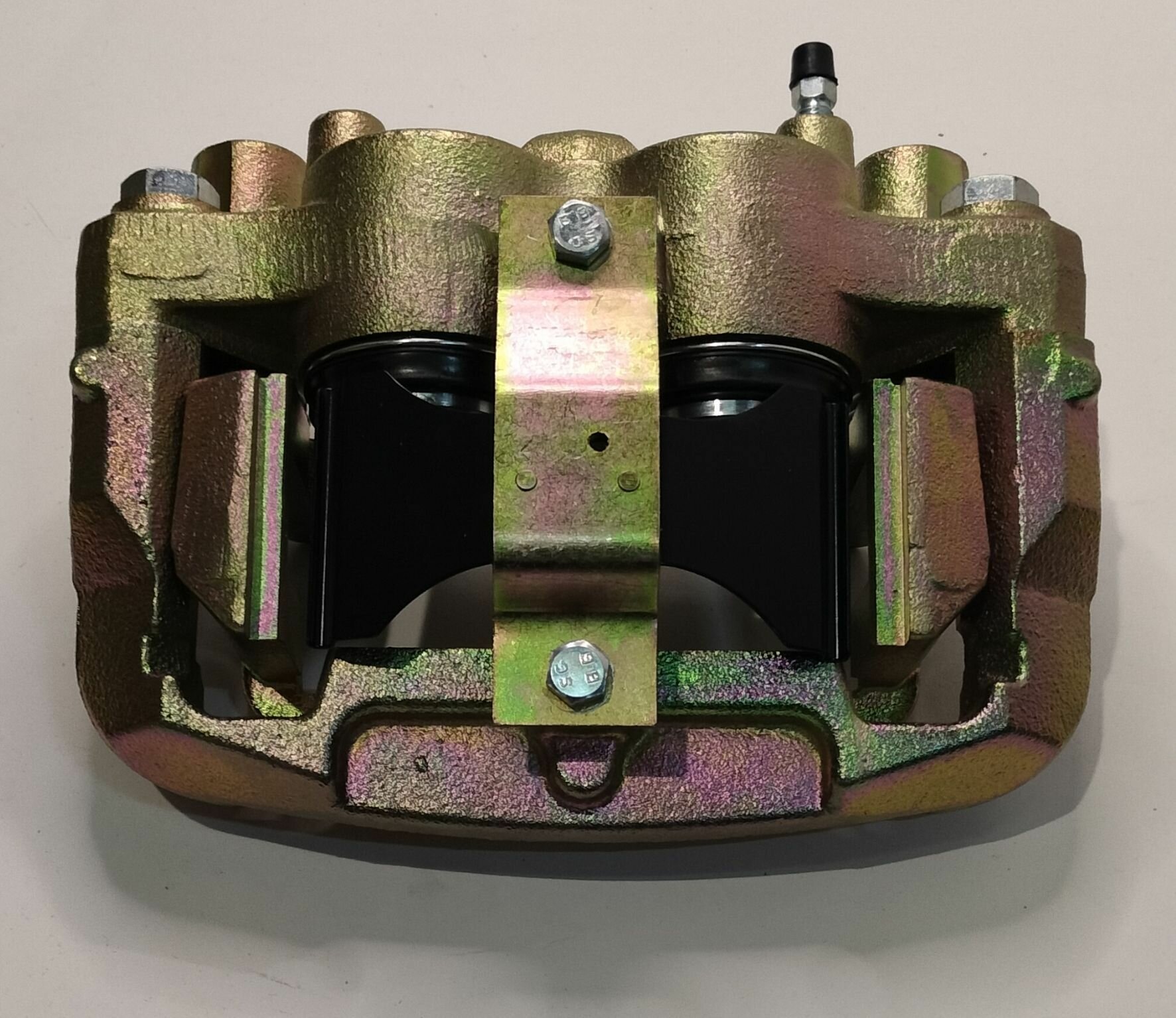 Правый суппорт для УАЗ 3163 Патриот, 3151 Хантер с АБС