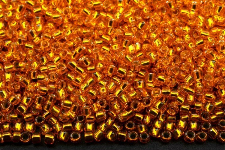 Бисер японский TOHO круглый 15/0 #0030B гиацинт, серебряная линия внутри, 10 грамм