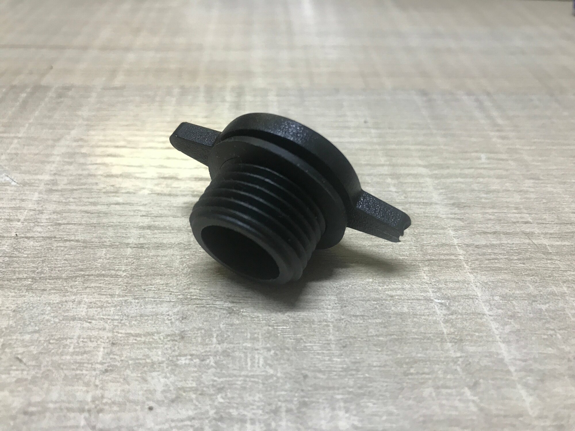Заглушка трубки наружная резьба 1/2" (20шт)