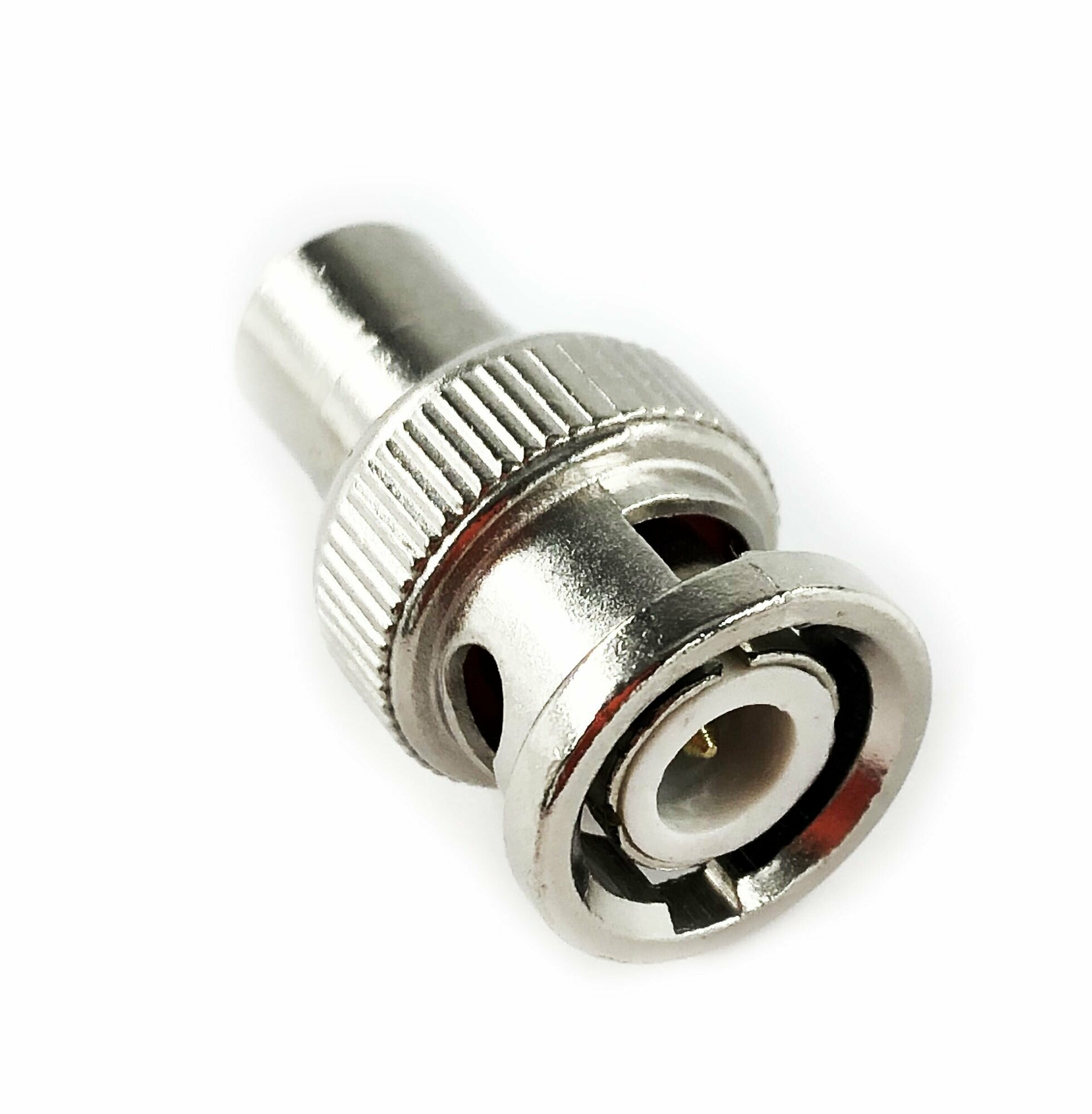 Переходник BNC штекер - RCA гнездо металл( 1 штука)