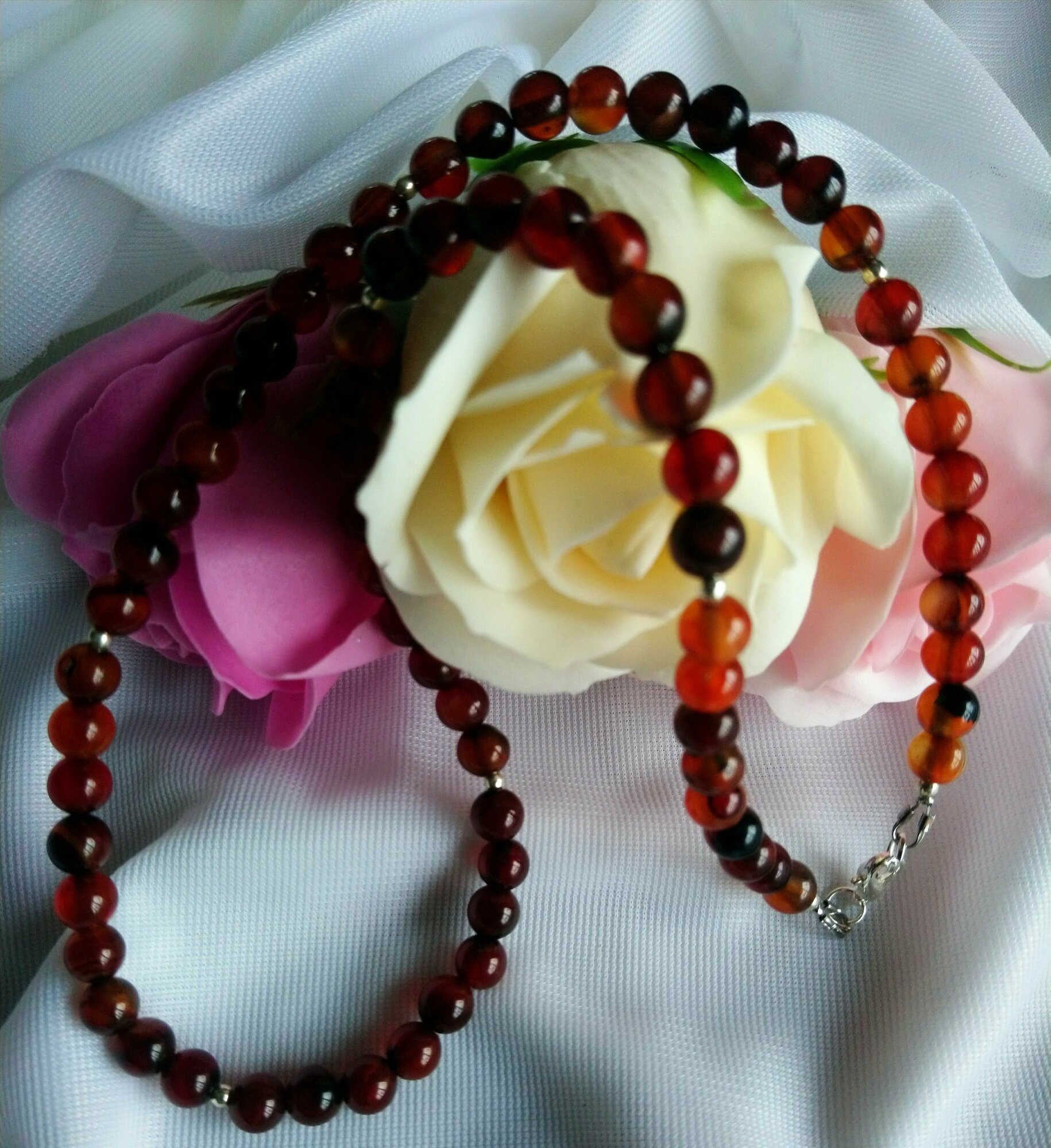 Колье, сердолик