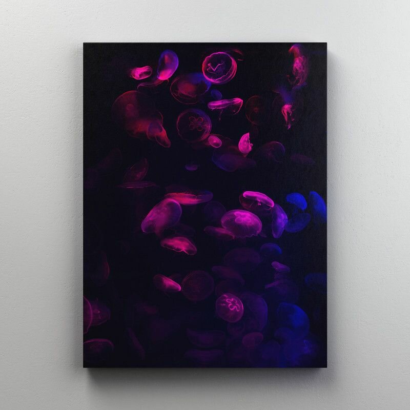 Интерьерная картина на холсте "Неоновые медузы в океане" размер 22x30 см