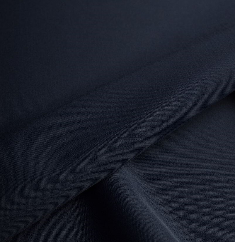 Ткань для шитья бифлекс. Цвет синий. Готовый отрез 3*1,5 м.