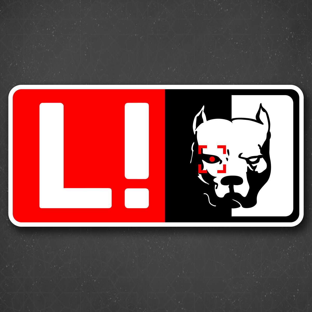 Наклейка на авто "Питбуль в крови" 24x11 см