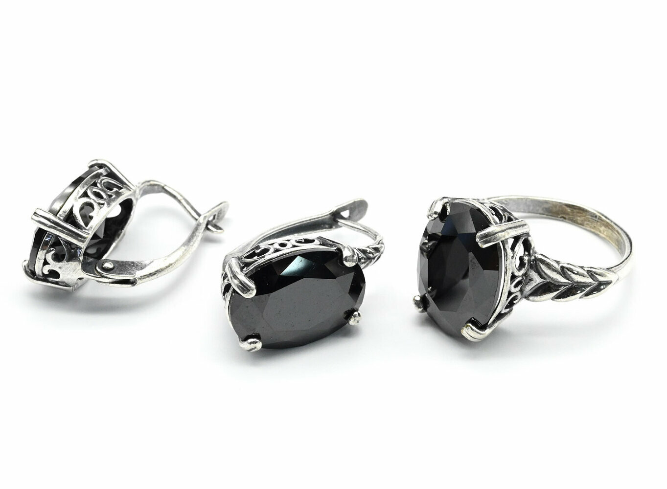 Серьги, циркон