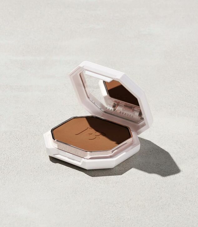Мягкая матовая пудра Fenty Pro Filt'r 9г, 390