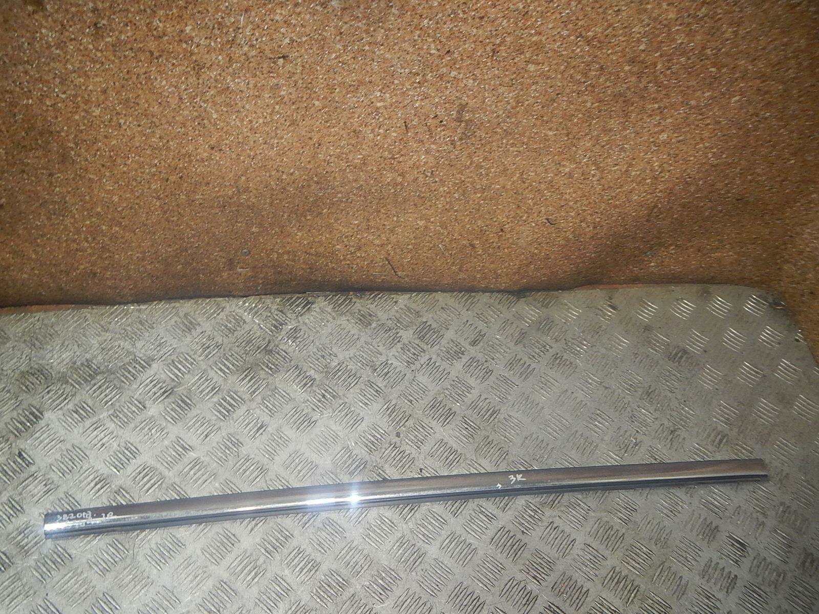 Б/У Накладка стекла заднего правого, Ford (Форд)-FIESTA (08-17) FORD FIESTA (08-17) Хэч 5 дверей Царапины 382018 FORD арт...