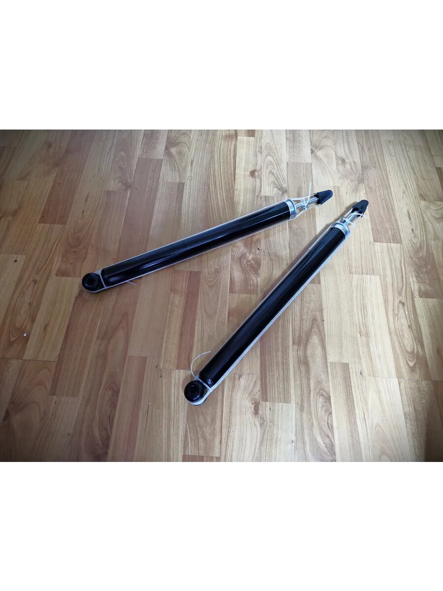 Амортизаторы стойки задние (2 шт.) на Форд Фокус 2, Вольво