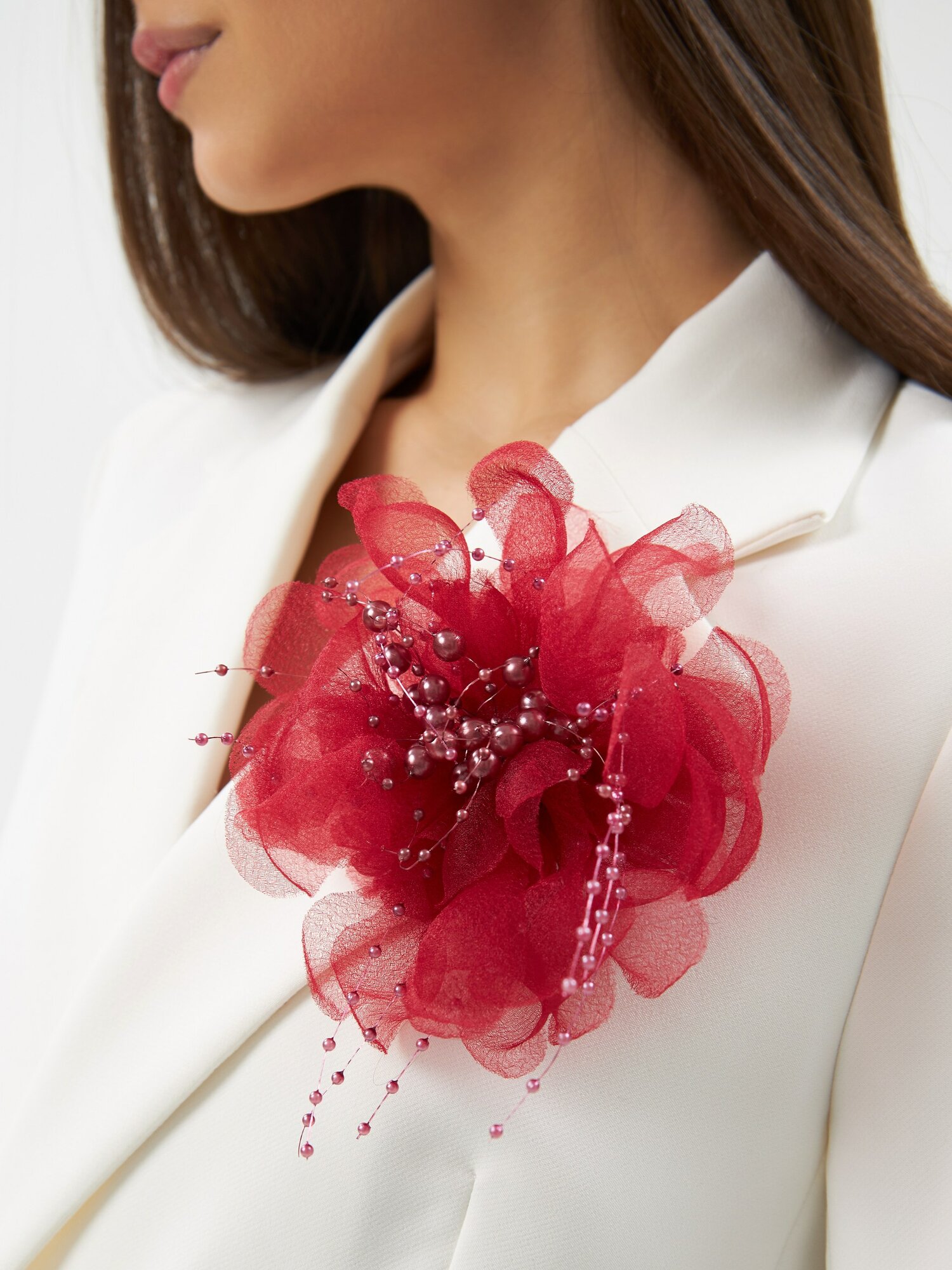 Брошь, стразы, кристалл