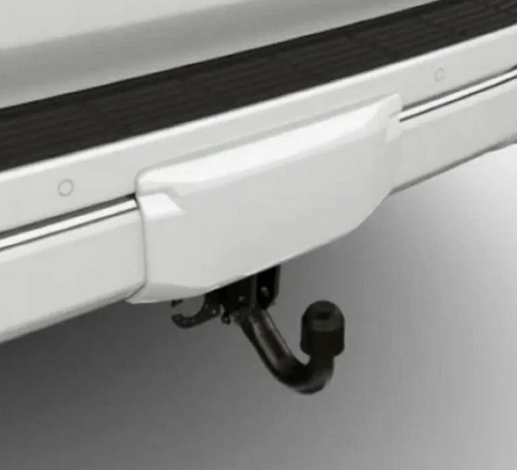 Штатный фаркоп на Toyota Land Cruiser 300, (2021-) 3500кг нагрузка, PW96060002