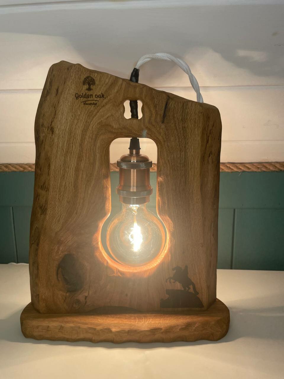 Художественный светильник из слэба дуба "Ретро свечение", ретро патрон, лампа в комплекте